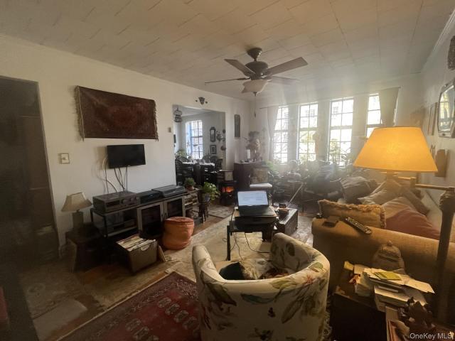 116 Pinehurst Avenue C21