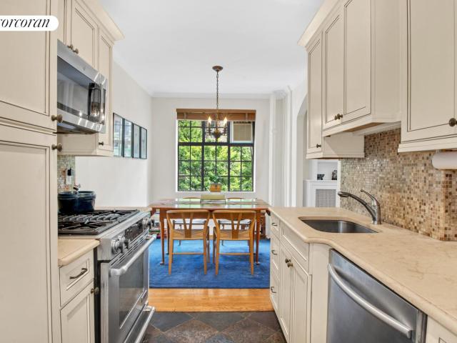 116 pinehurst avenue m31