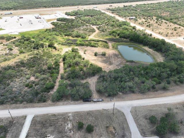 116 Pr Frio Estates Dr, Moore, TX 78057
