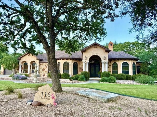 116 Roble Roja Dr, Georgetown, TX 78633