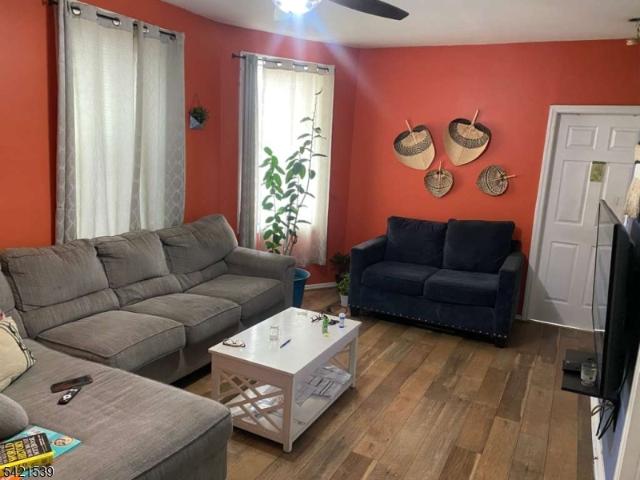 116 Redwood Ave, Paterson, NJ 07522 | MLS #4018