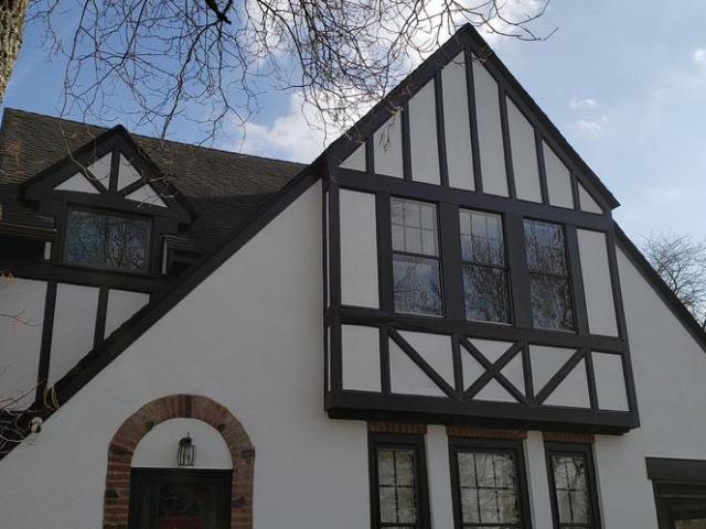 116 Renfrew Avenue