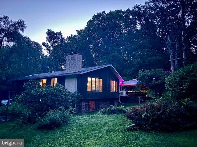 116 Ridge Valley Rd, Ottsville, PA 18942