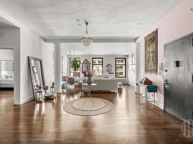 116 W 14th Street 8N