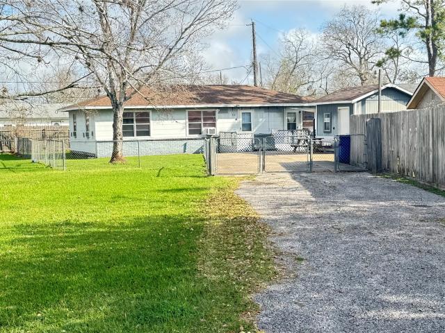 116 W Mahan Street