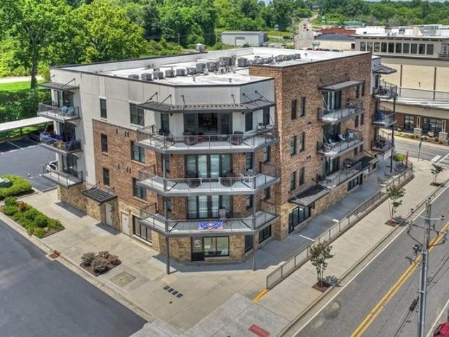 116 W Main St, Blue Ridge, GA 30513