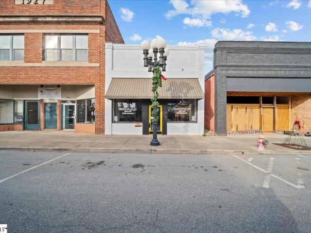 116 W Main Street