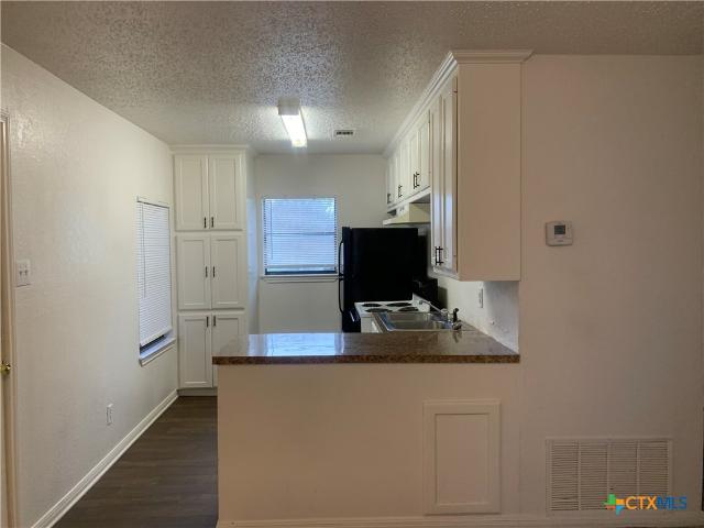 116 W Stacie Road