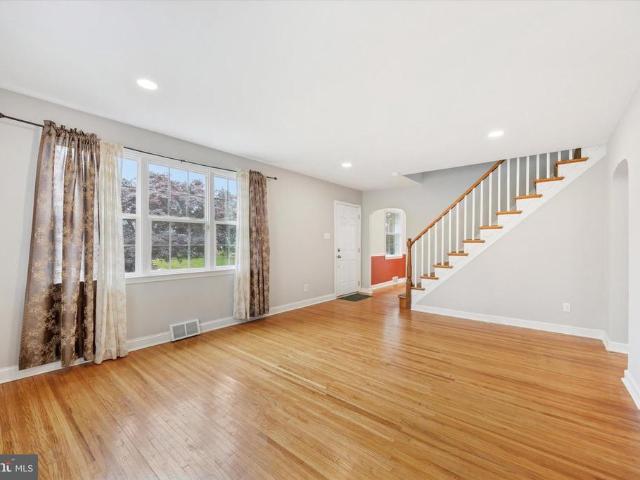116 Walnut Hill Lane
