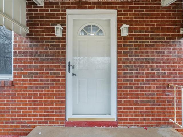 116 Warren Dr
