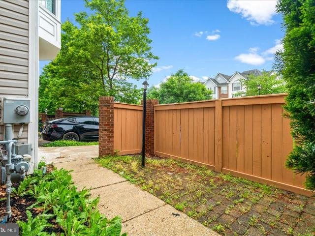 116 Whiskey Creek Cir
