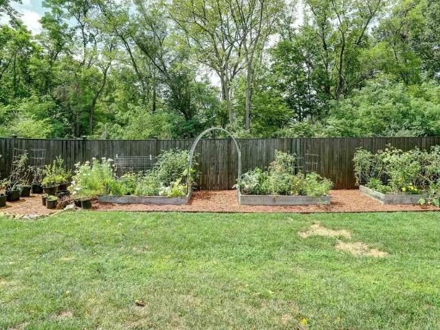 116 White Birch Rd