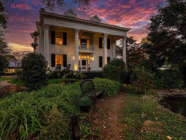 116 Winridge Dr, Madison Heights, VA 24572