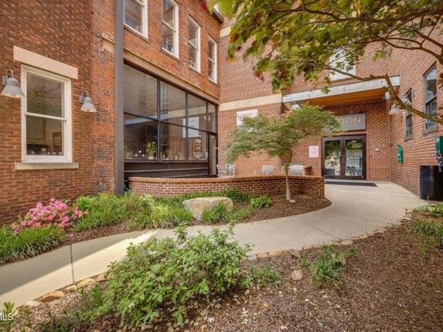 116 Tipton St Apt 200, Johnson City, TN 37604