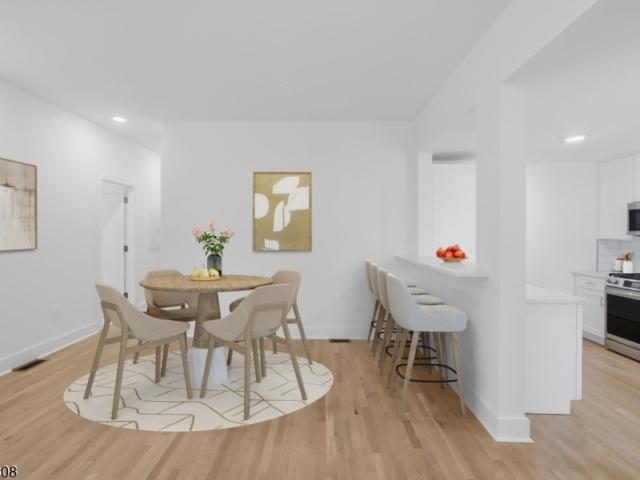116 Valley St # 1