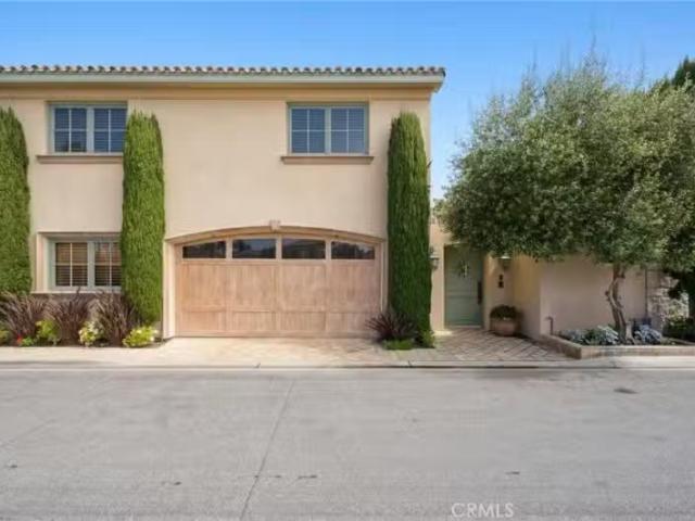 116 Via Trieste, Newport Beach, CA 92663 MLS# NP25067148