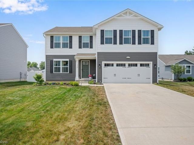 116 Zenith Ct, Eastlake, OH 44095