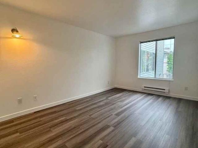 11740 Greenwood Ave N 1 Bedroom Apartment for Rent at 11740 Greenwood Ave N, Seattle, WA 98133 Bitter Lake
