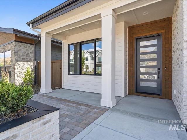 11741 N Rabbitbrush Way