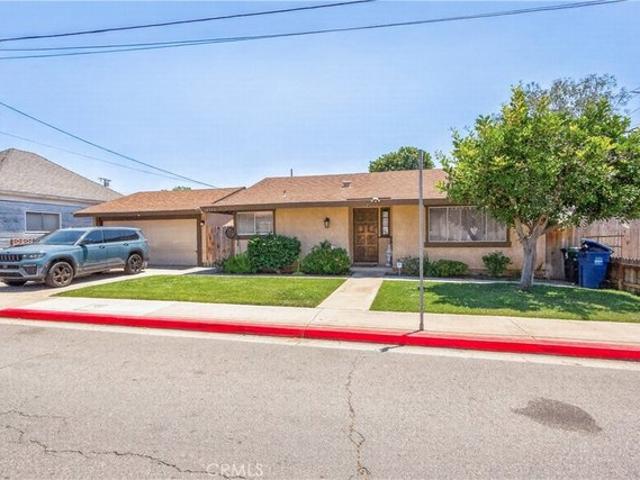 11742 Hewes St, Orange, CA 92869