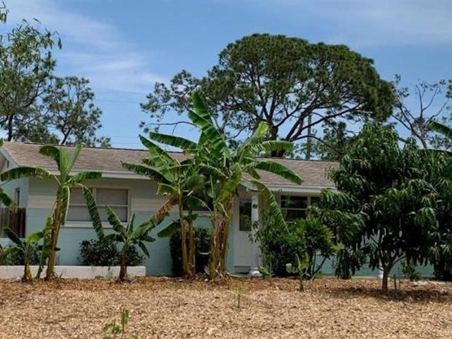 11747 81st Ave, Seminole, FL 33772