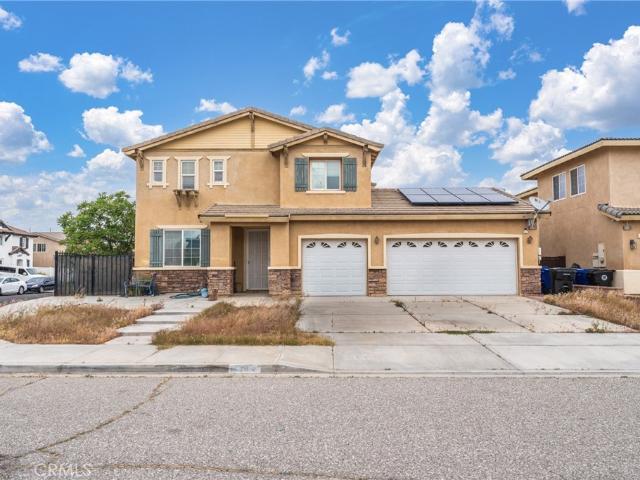 11746 Grotto Hills Ln, Victorville, CA 92392 | MLS #PF26069 | Compass
