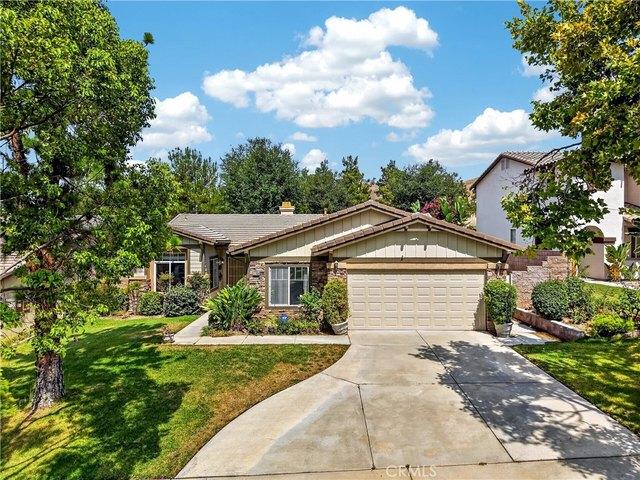 11748 Fairway Dr, Yucaipa, CA 92399