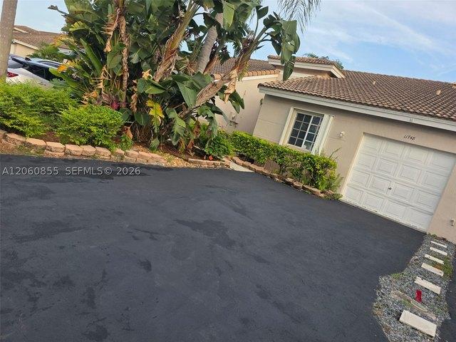 11748 SW 17th Ct, Miramar, FL 33025
