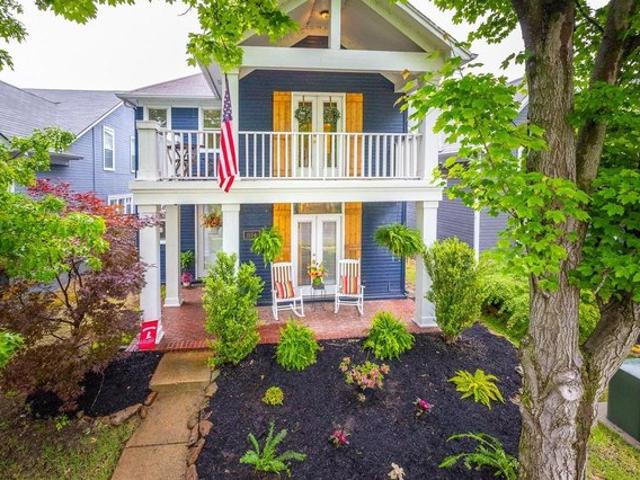 1174 E Island Pl, Memphis, TN 38103