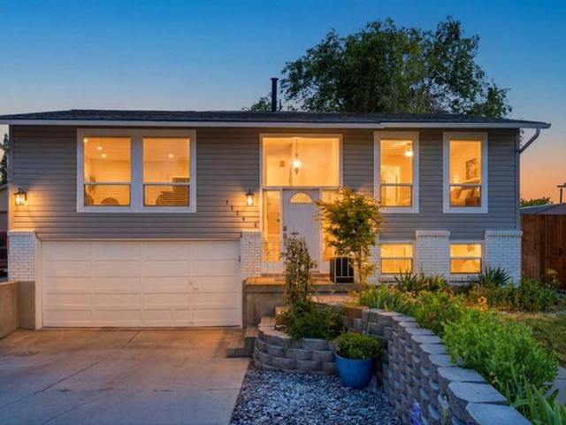 1174 E Violet Dr, Sandy, UT 84094