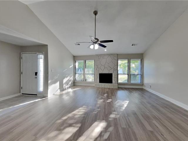 1174 Empire Circle