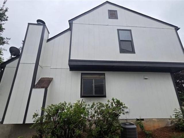 1174 Ridgecrest Ln SE, Smyrna, GA 30080