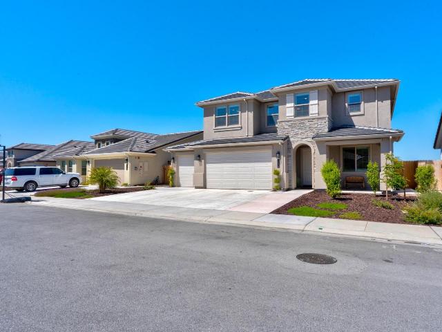1174 Sunridge Drive