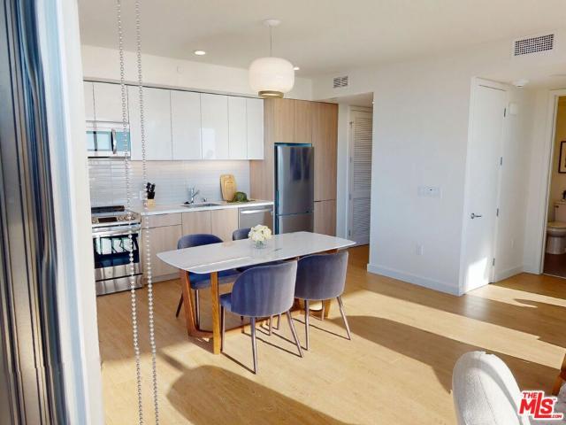 11750 Wilshire Boulevard 2401