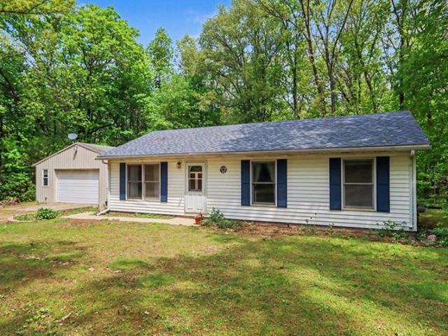 11750 Lewis Rd, Plainwell, MI 49080