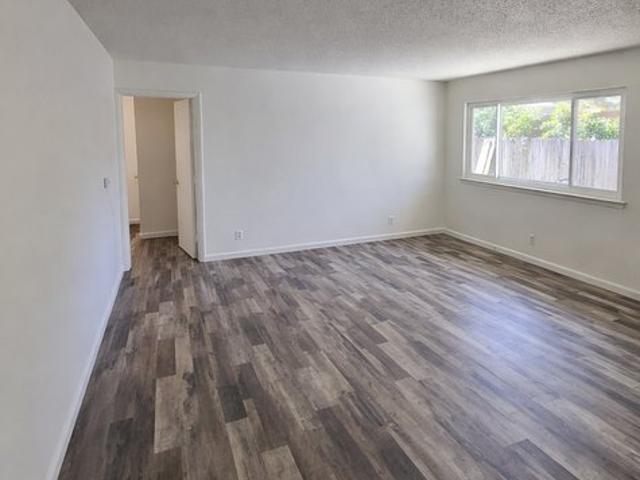 11752 Jones St, Auburn, CA 95603