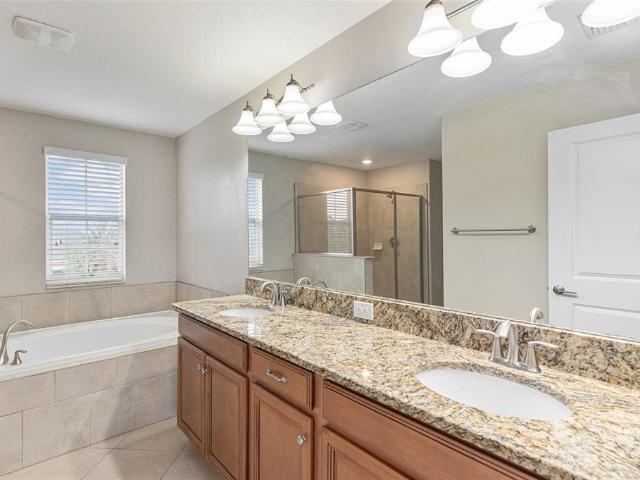 11755 Winterset Cove Dr, Riverview, FL 33579 | MLS #O6387