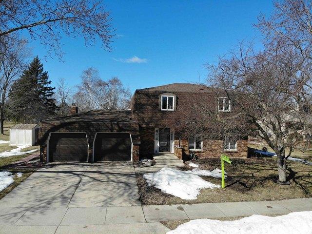 1175 Maricopa Dr, Oshkosh, WI 54904