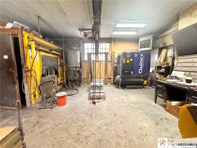 1175 N Main Street