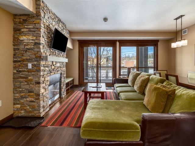 1175 Bangtail Way, Unit 4122, Steamboat Springs, CO 80487 | MLS #S1065