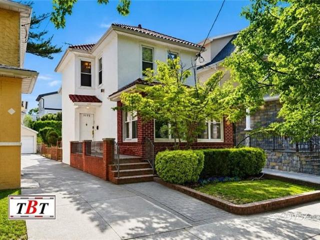 1175 E 27th St, Brooklyn, NY 11210
