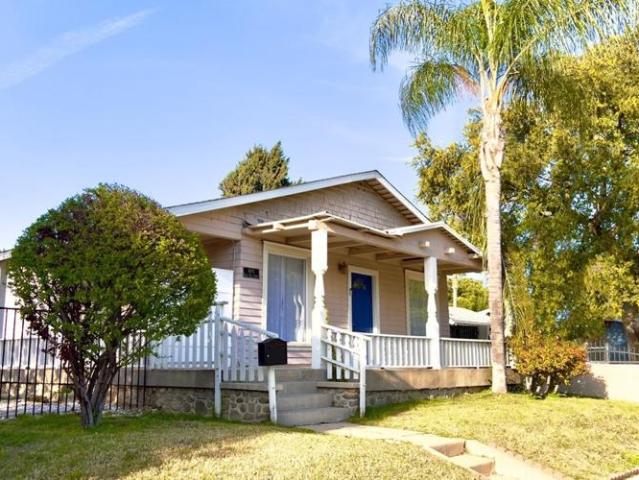 1175 E Villa St, Pasadena, CA 91106