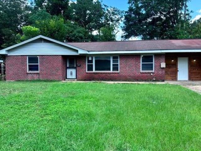 1175 Josephine Ave, Prattville, AL 36066