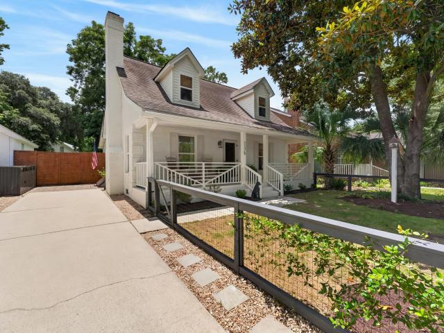 1175 Lazy Lane