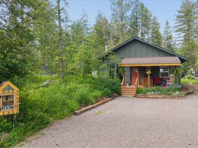 1175 2nd St, Columbia Falls, MT 59912