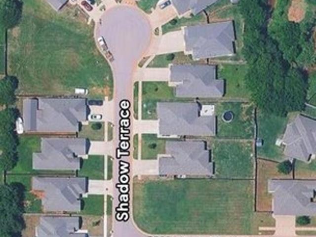 11760 SW 15th Ter, Yukon, OK 73099