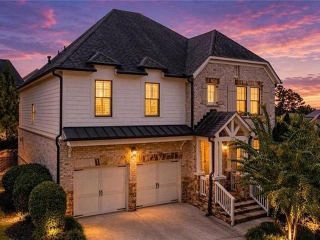 11760 Stratham Dr, Alpharetta, GA 30009