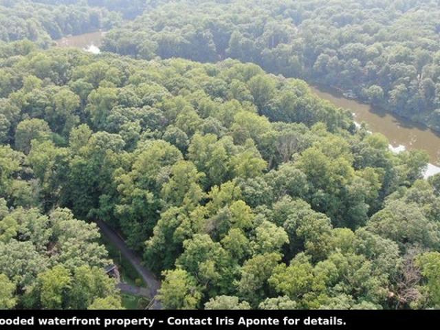 11761 Stanbaugh Ln, Manassas, VA 20112