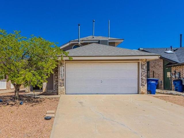 11769 Royal Banner Ln, El Paso, TX 79936