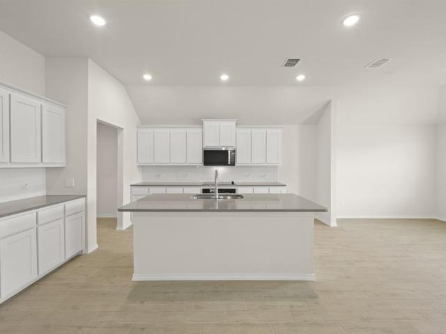 1176 Oak Spring Drive